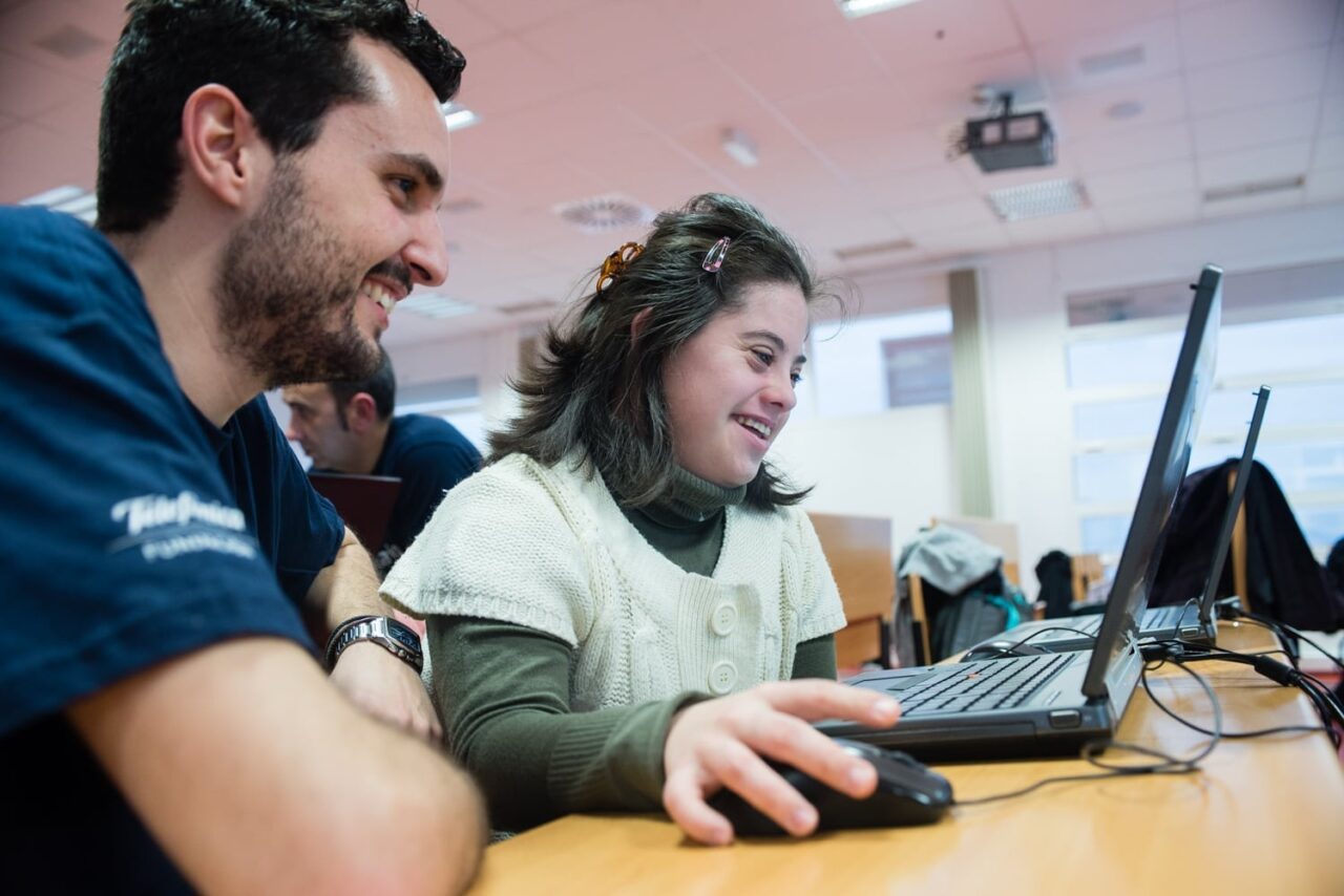 Síndrome de Down: Programando juntos hacia la inclusión